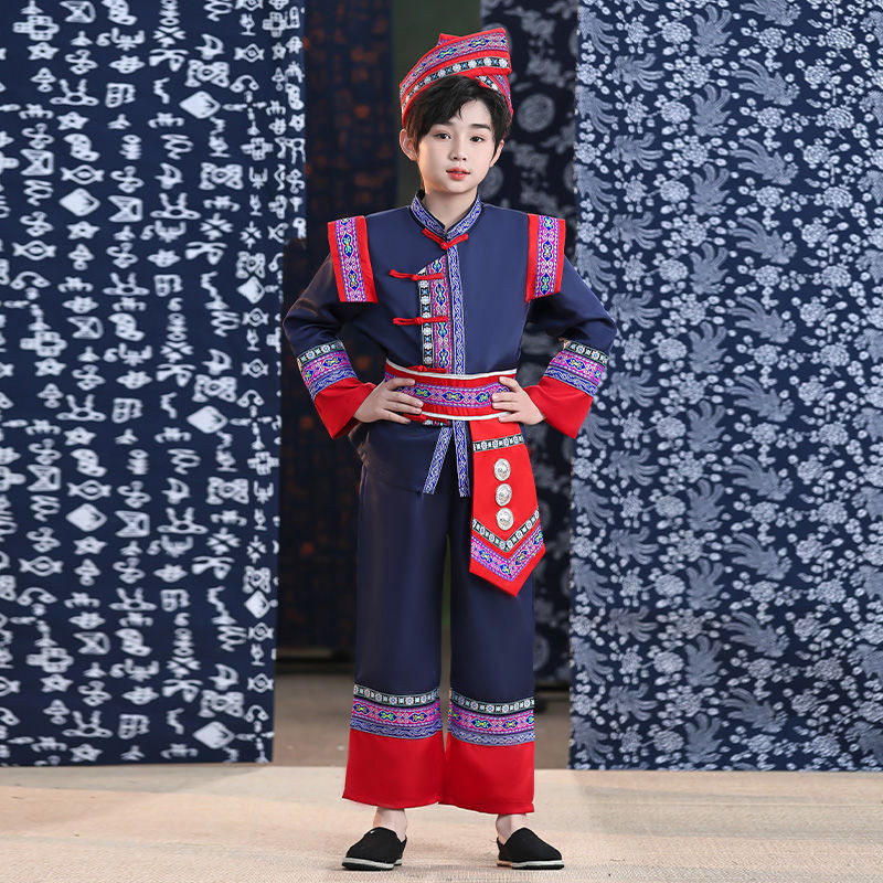 Southeast Asian Traditional Costume Vietnam Myanmar Laos Thailand ...