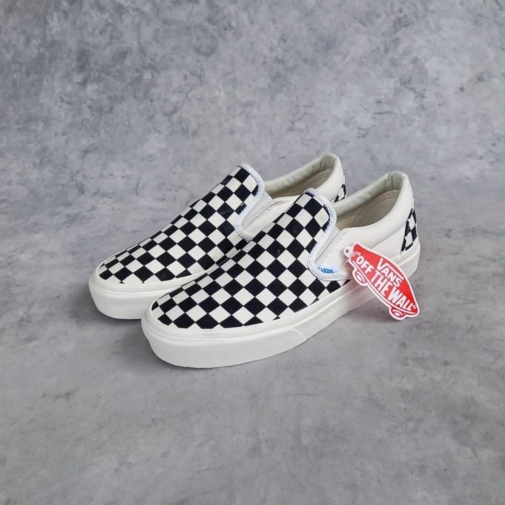 Vans VAULT OG SLIP ON CHECKERBOARD BLACK WHITE | Shopee Philippines