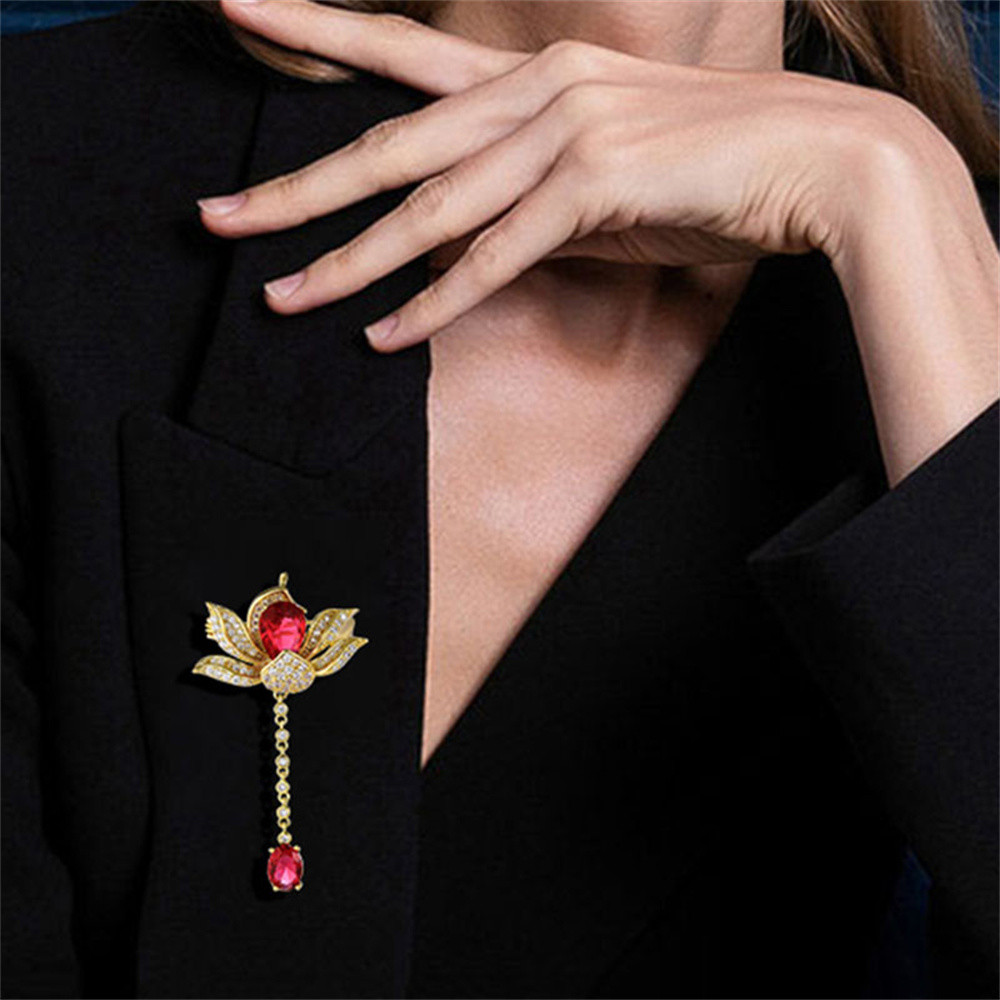 Exquisite and Creative Lotus Pendant Brooch, Versatile Brooch for ...