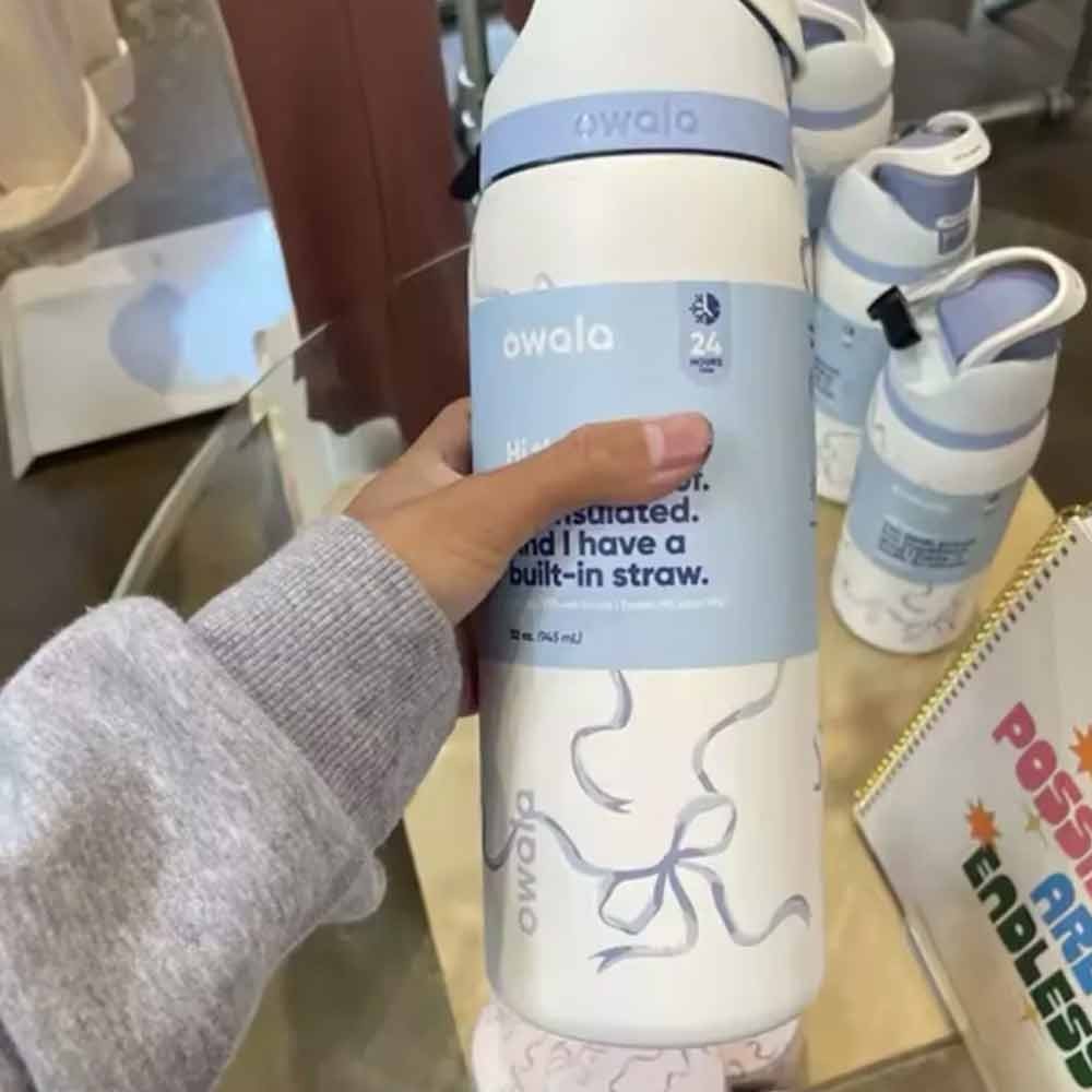 Owala Blue Bow Tie Bowala Blue Tied Bows FreeSip 32 oz Bottle Urban ...