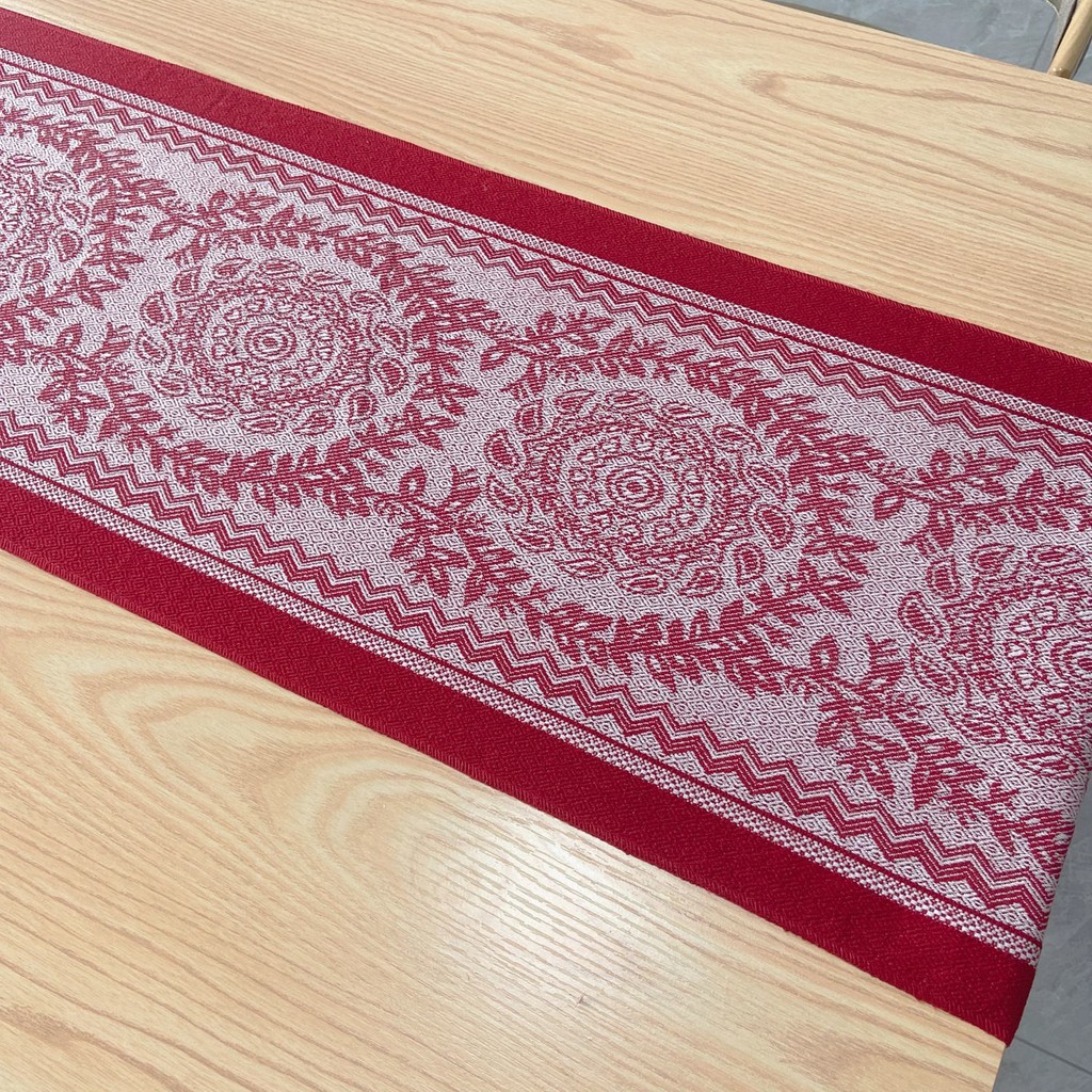 American Retro Red Festive Jacquard Table Runner Christmas Dining Table ...