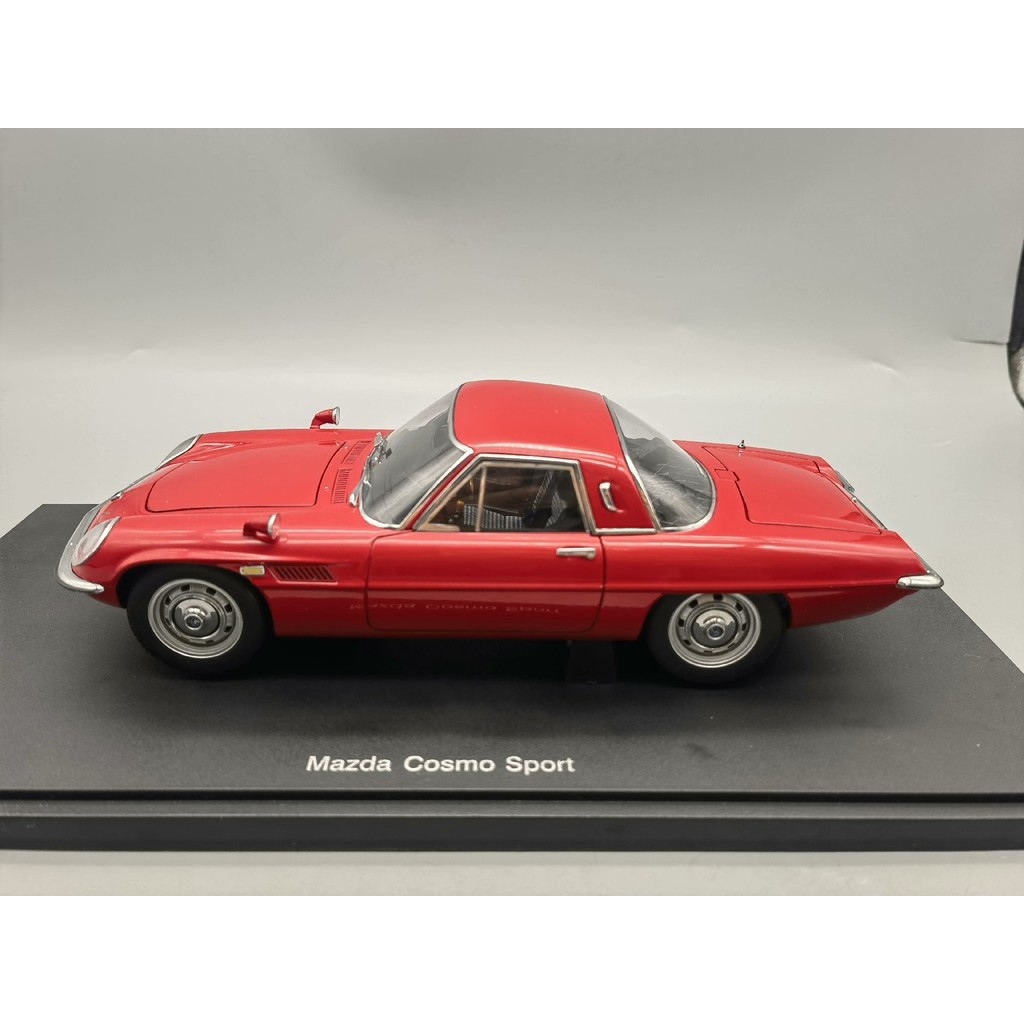 [Ready Stock] AUTOart AUTOart 1/18 Mazda COSMO SPORT (Red) (Car Body ...