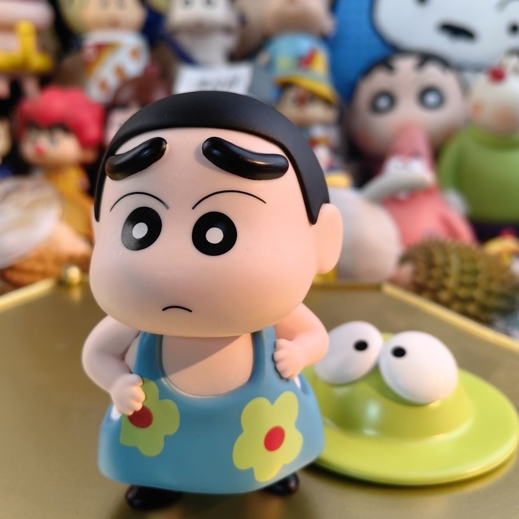 Crayon Shin-Chan Figure-Made Cute Cartoon Doll Creative Ornaments ...