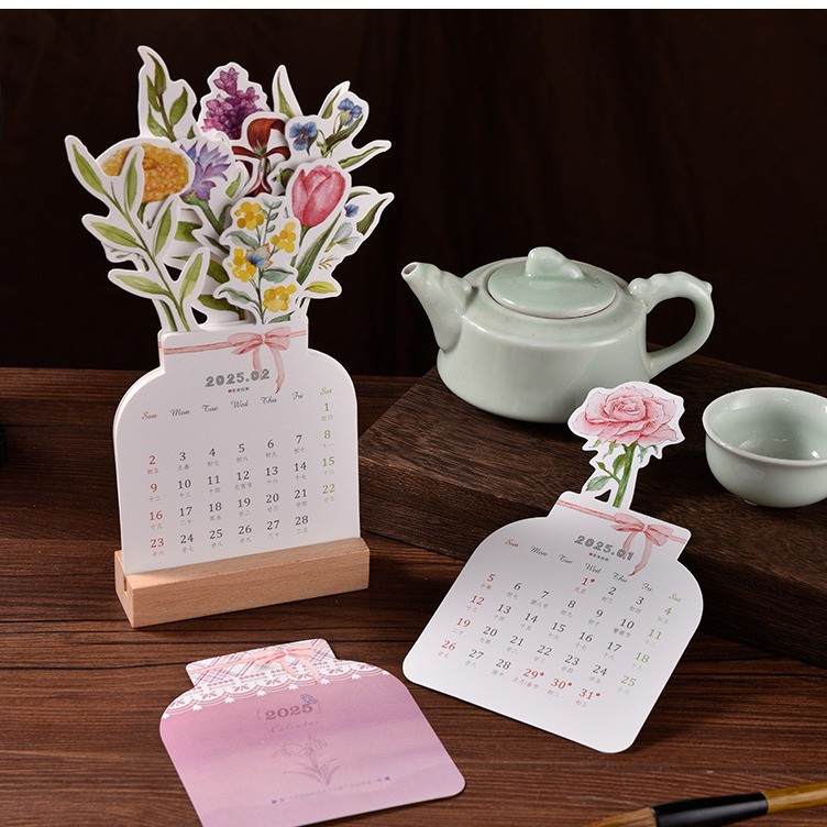 2025 Floral Desk Calendar Set with Wooden Base Elegant Office Decor ...