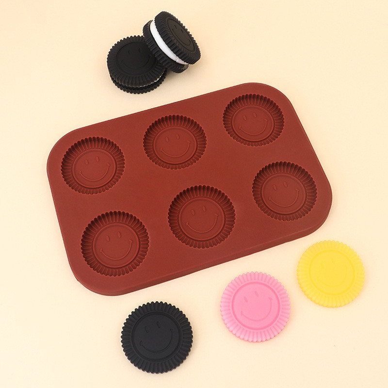 6-Cavity Smiley Face Sandwich Biscuit Silicone Mold Chocolate Mold ...