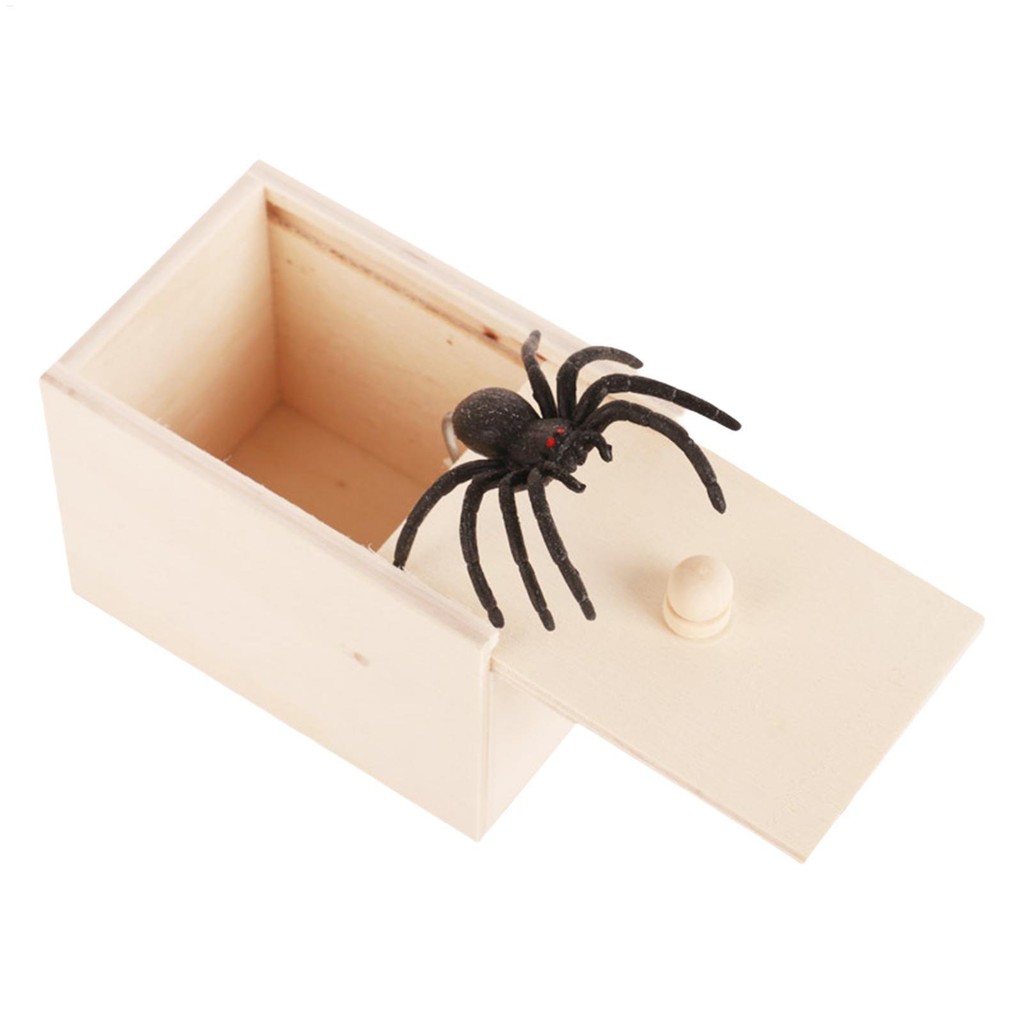 Spider Box Prank Realistic Box with Spider Popping Out Hilarious Prank ...