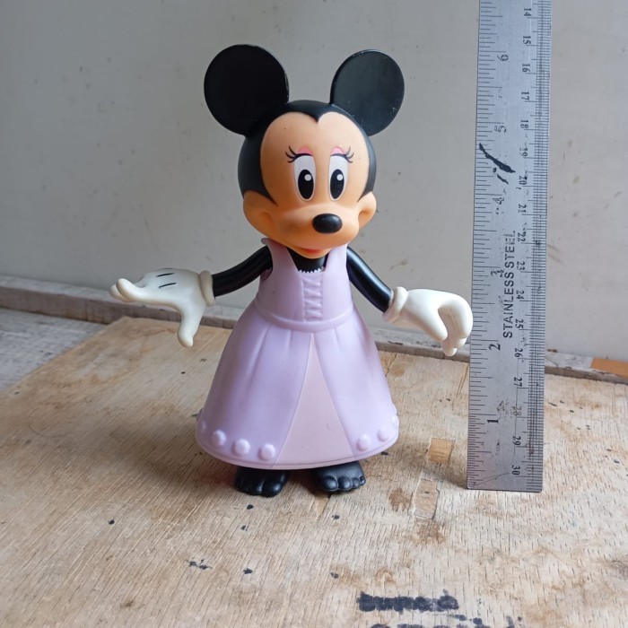 Disney Minnie mouse cartoon figure toy code 04 | Shopee Philippines