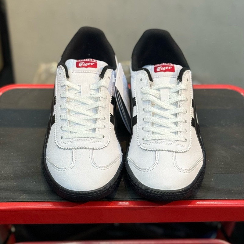 Onitsuka Tiger Tokuten PANDA | Sneakers for Men/Women by XIAN KICKS ...