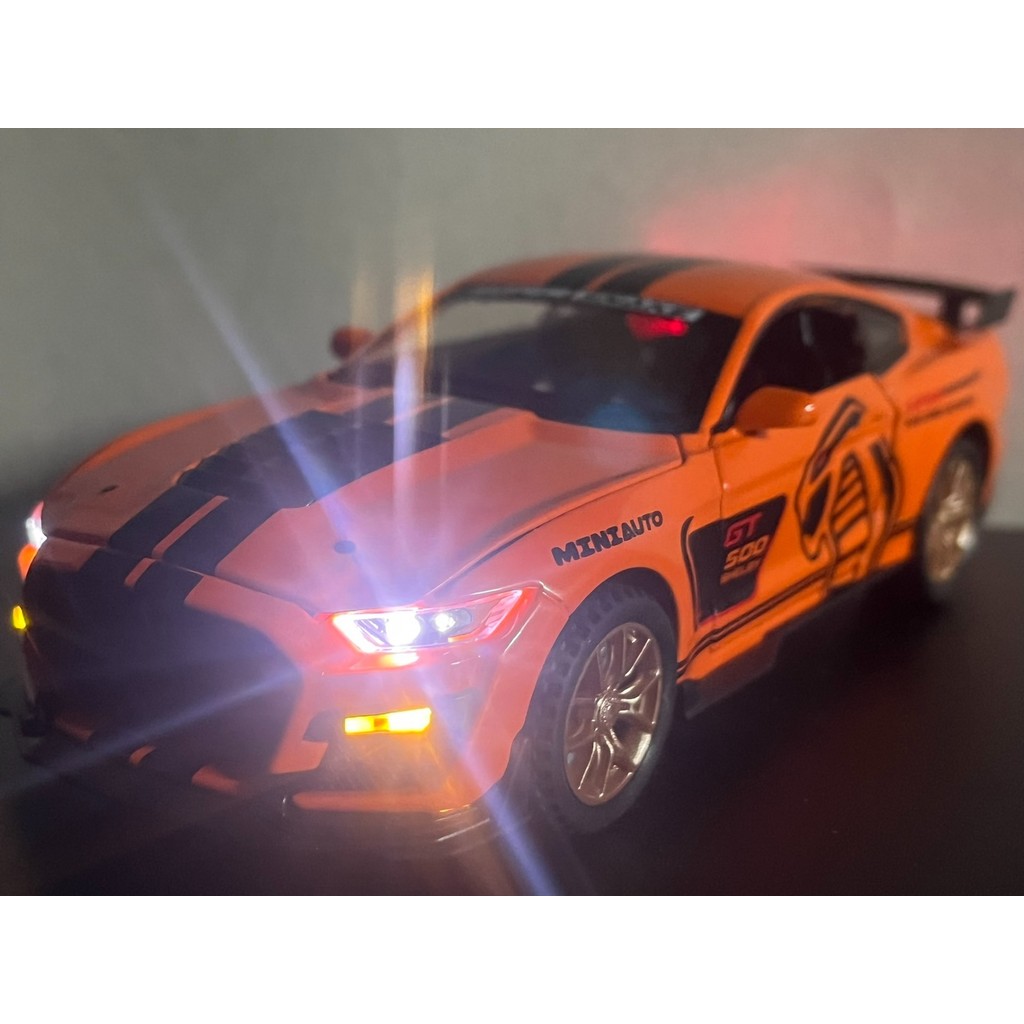 Brand New Unopened 1: 32 Scale Alloy Car Model Ford Mustang Shelby ...
