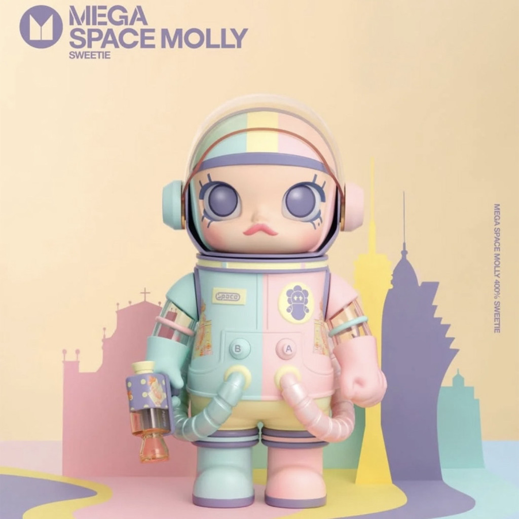 Popmart POPMART SPACE MOLLY Macau Limited Honey 100% Trendy Play Figure ...