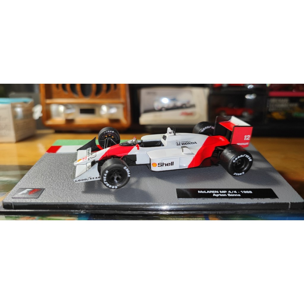 Ixo 1: 43 McLaren F1 Honda Senna Senna McLaren MP4/4 Senna 1988 WDC# ...