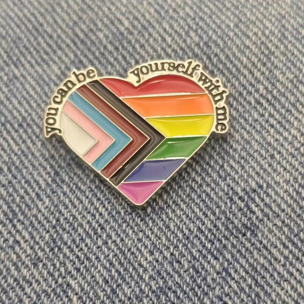 Trendy and witty pin, "you can be with me", suitable for both men and ...