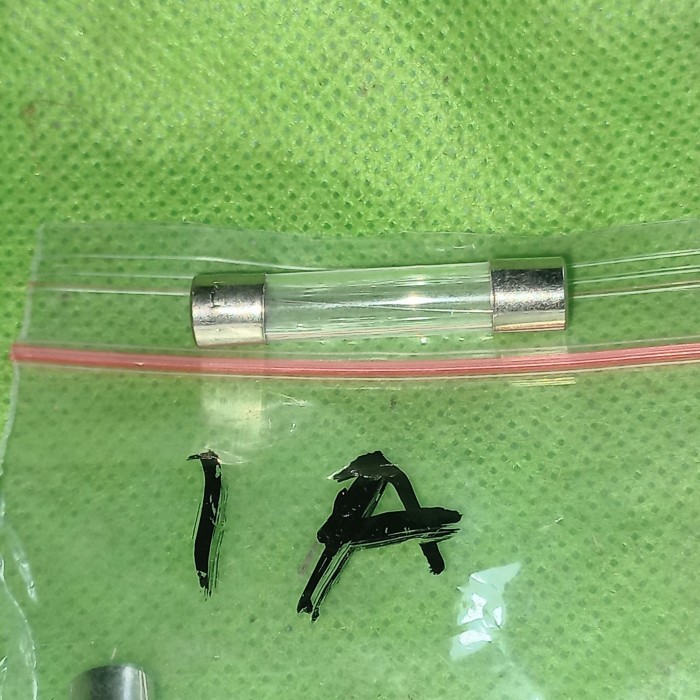 Fuse 1A large fuse 1 A glass tube amperage safety fuse 250v A | Shopee ...