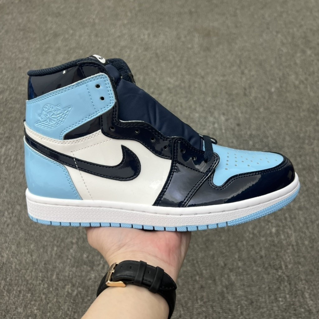 Air Jordan 1 Retro UNC high OG high-blue patent leather top North ...