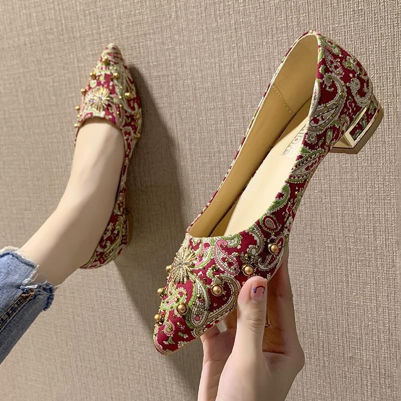 Flat Bottom Wedding Shoes Red Xiuhe Chinese Bridal Shoes Pointed Low ...