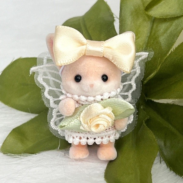 Steve Cute Sylvanian Families Butterfly Flower Fairy Set Four-Leaf ...