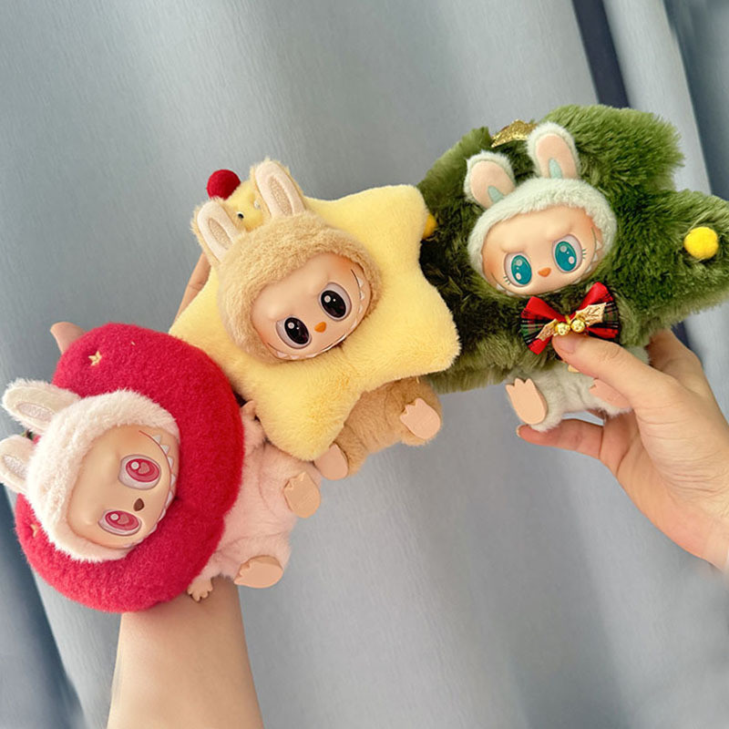 Labubu Doll Clothes Keychain | Sitting Party Outfit with Christmas Tree ...