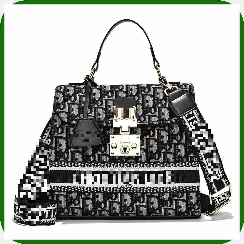 LUCKYBAGGY#ct]#001_dU(EmbroideredHiHand-rRBag/-eSling-OBag-zwith-nLOCK ...