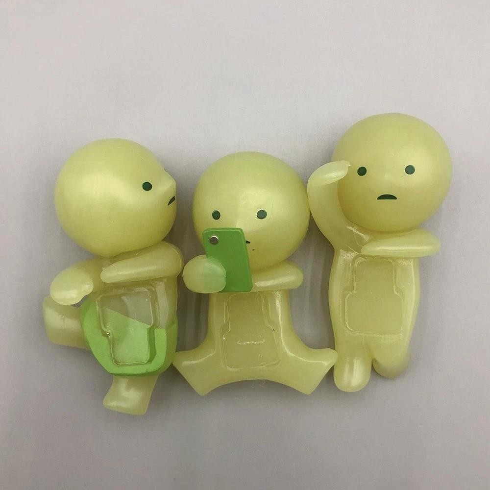 Smiski Hippers Phone Smiski Glow in The Dark Smiski Living Cheers ...