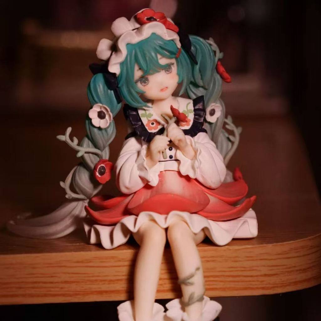 Hot-selling Two-Dimensional Hatsune Miku Series Figure Silver Lotus ...