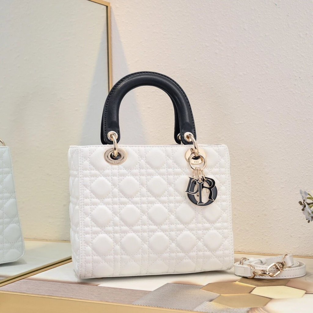 Dior 24 New Style Color Matching Dior It Is Here! Di0r summer Color ...