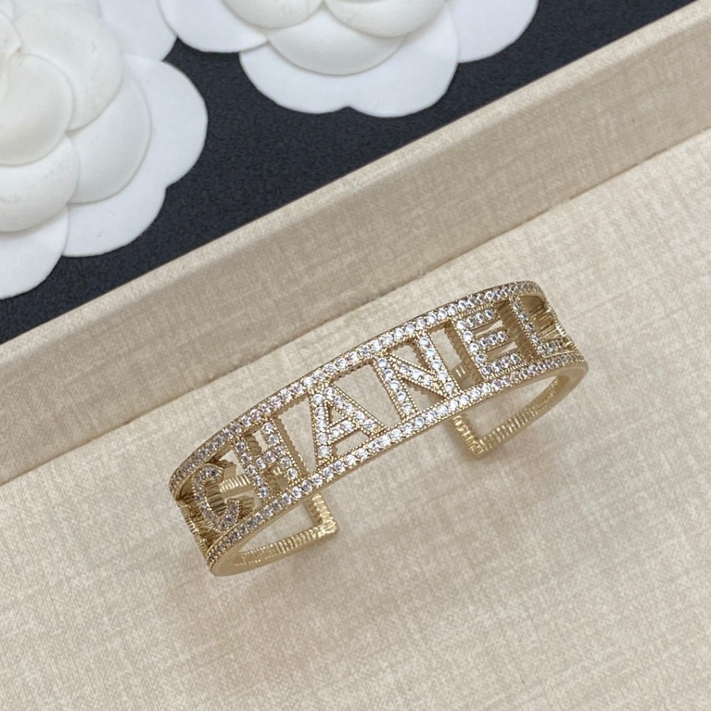 Chanel Medieval Elegant Exquisite Bracelet Open Retro Classy Light ...