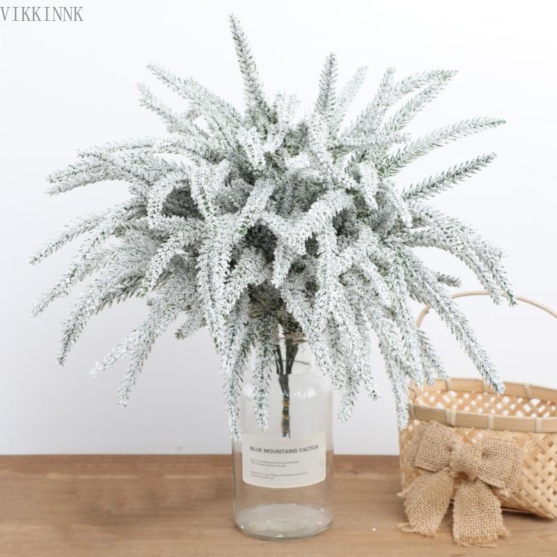 VIKK 40Pieces Realistic Pine Twigs Decorative Greeneries Hassle Release Christmas Tree Setups ...