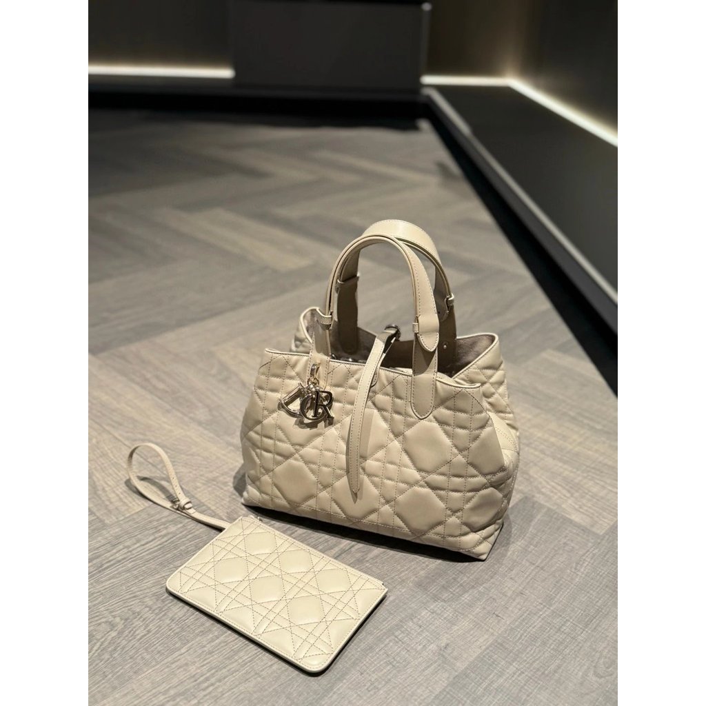 DIOR Foldable Gift Box Packaging New Style Female Bag Jisoo Jisoo Same ...