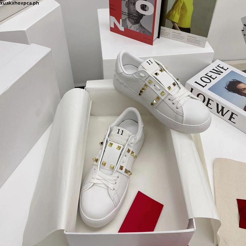 Valentino Sneakers Unisex 23 New Style Imported Cowhide Soft Black ...