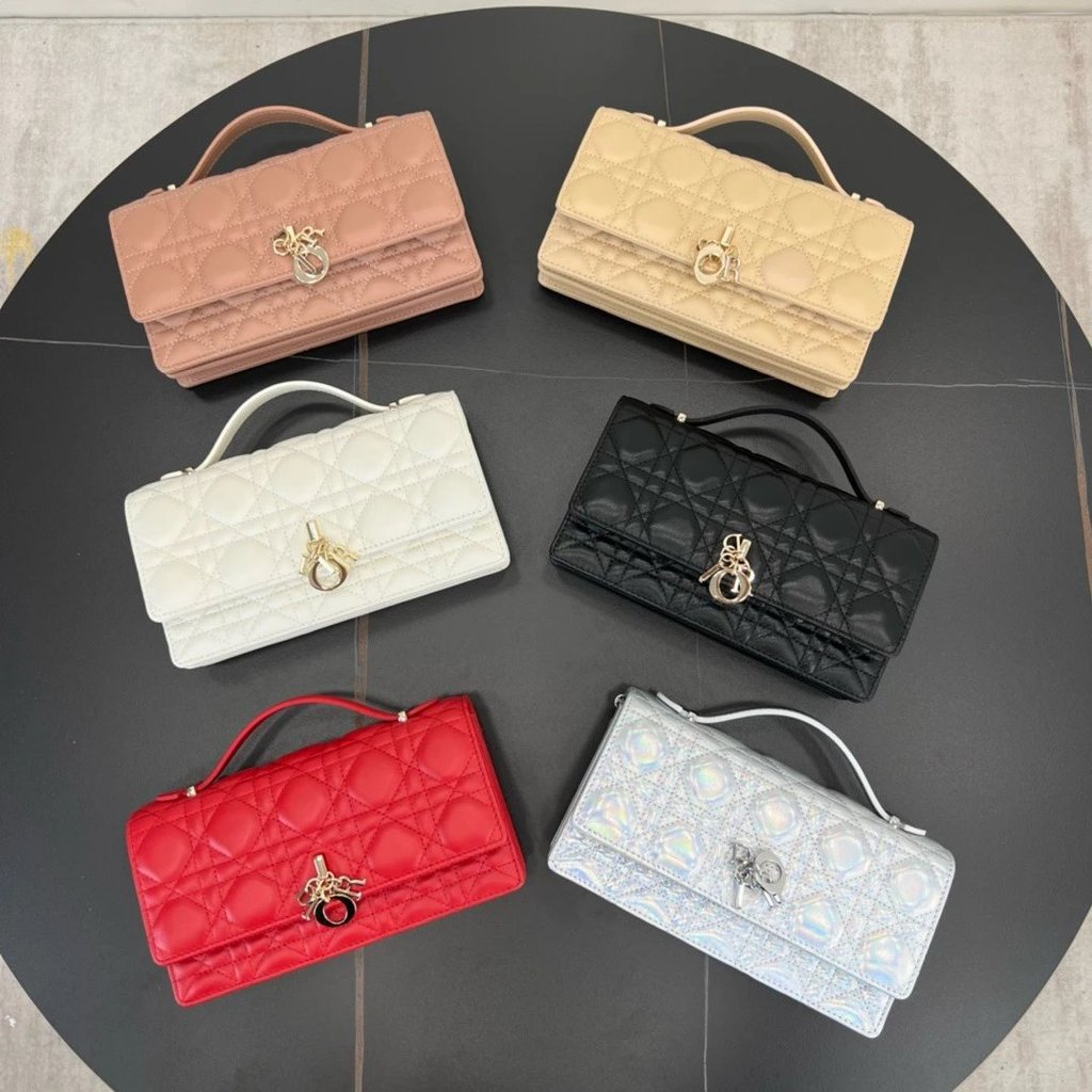 Dior Lady Fashionable Solid Color Detachable Jewelry Chain Flap Opening ...