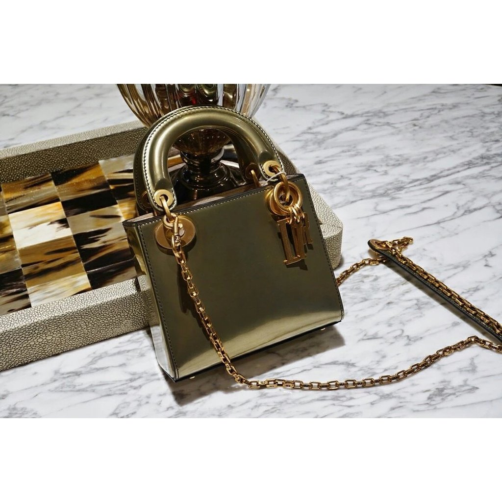 Dior Three-Grid Mirror Leather Dior~Pink Gold Silver 3 ⃣ ️ Pcs | Shopee ...