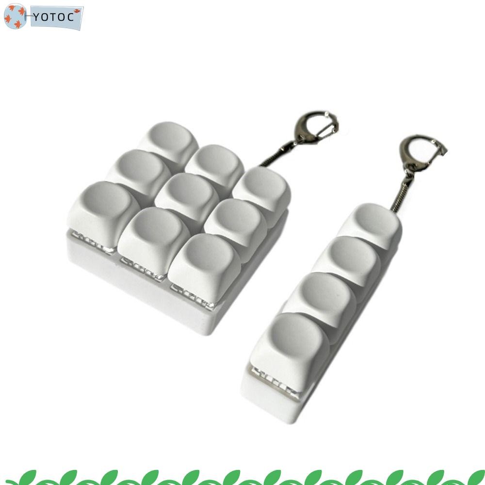 YOTOC Fidget Keychain, DIY Keyboard Keys Button Finger Keyboard Cap ...
