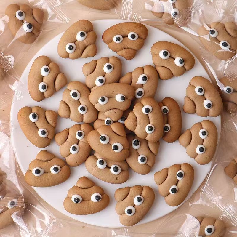 3D Shape Cocoa Chocolate Flavor Poop Biscuits Funny Snacks Cute Funny ...