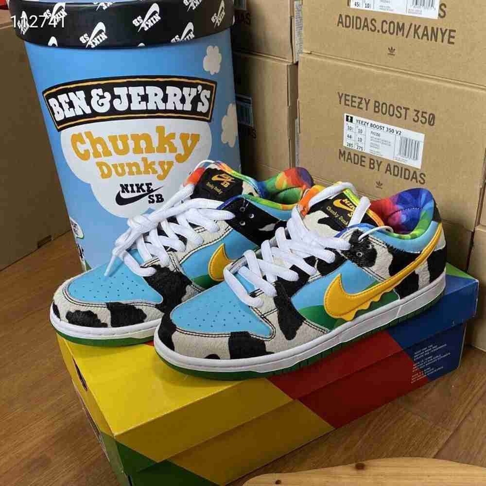 Stock preparation Be Jerry's x SB Dunk Low “chunky Dunky” men low top ...