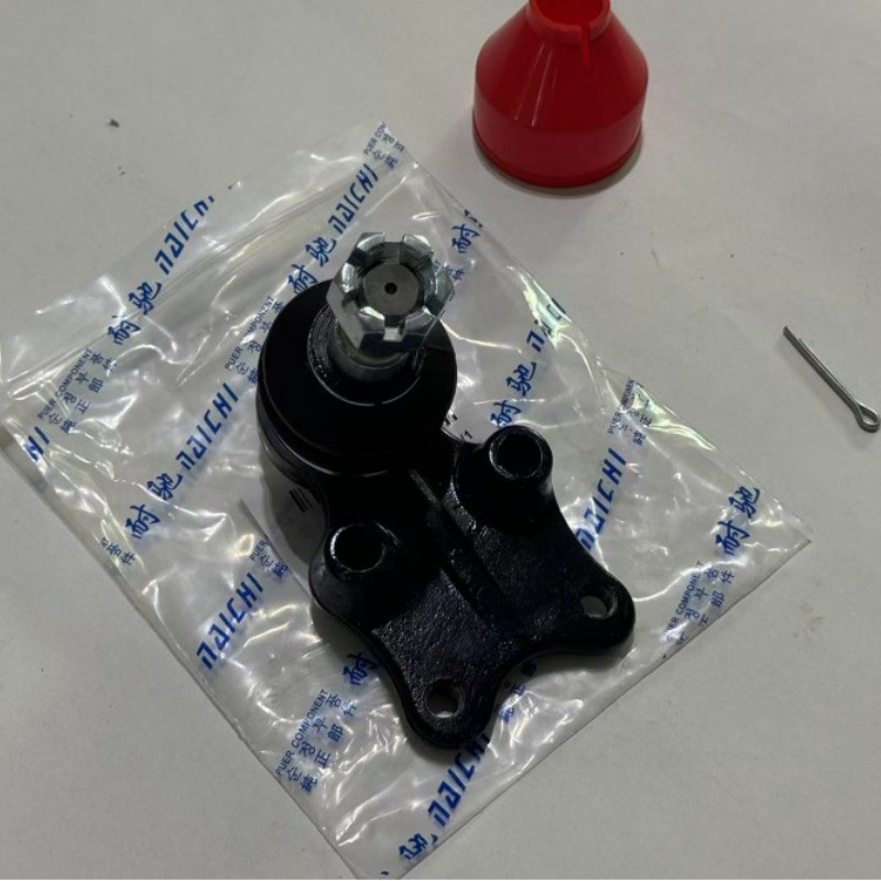 ISUZU CROSSWIND 1996-2017 TFR 1988-1996 FUEGO Lower Ball Joint Durable ...