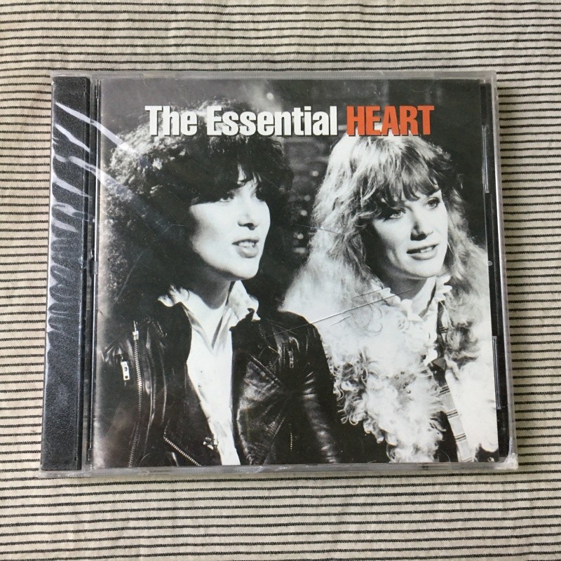(brand new ) Heart – The Essential Heart 2CD 盒裂 xianshi | Shopee ...