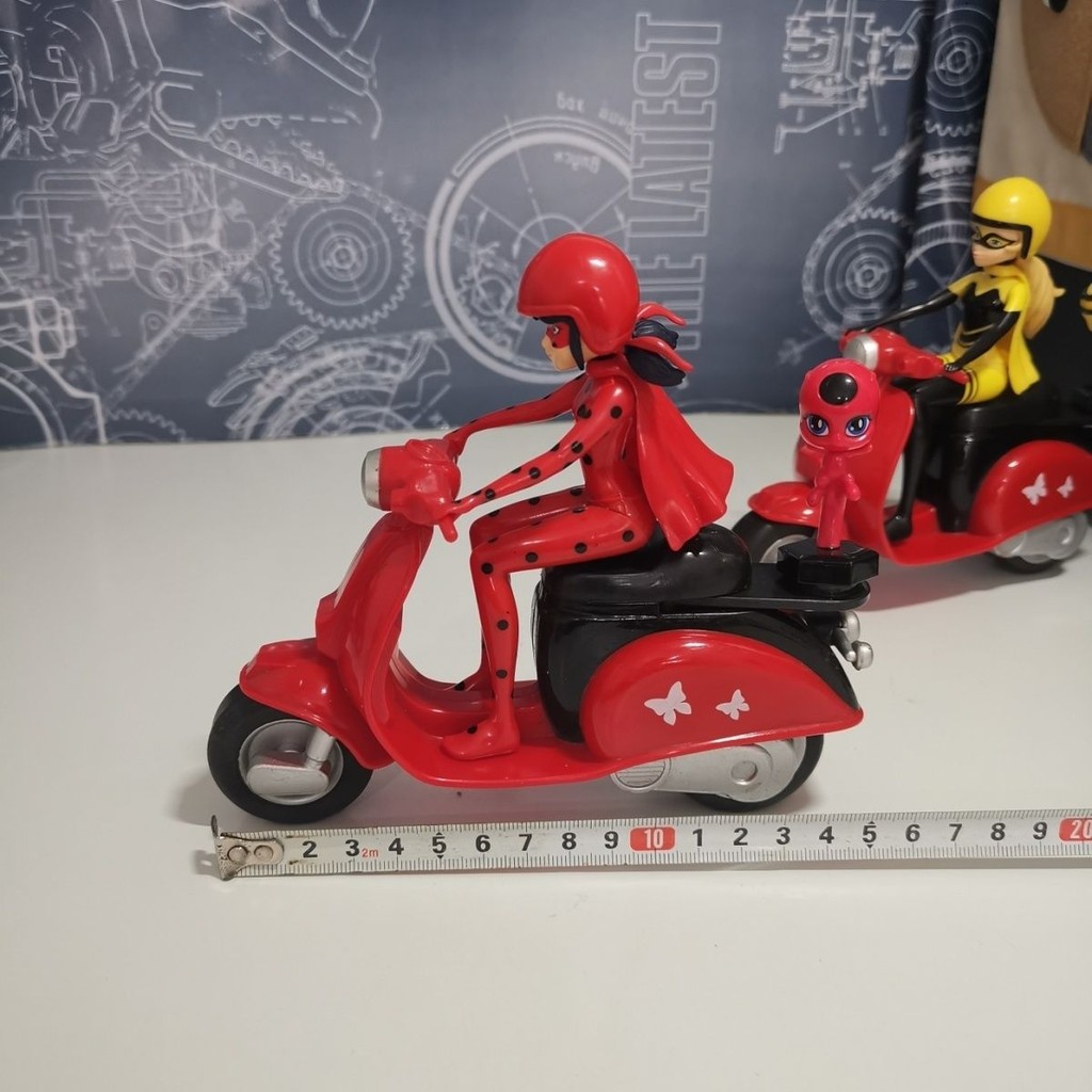 Miraculous Ladybug QUEEN BEE Motorcycle Toy Figure Set Action Doll ...