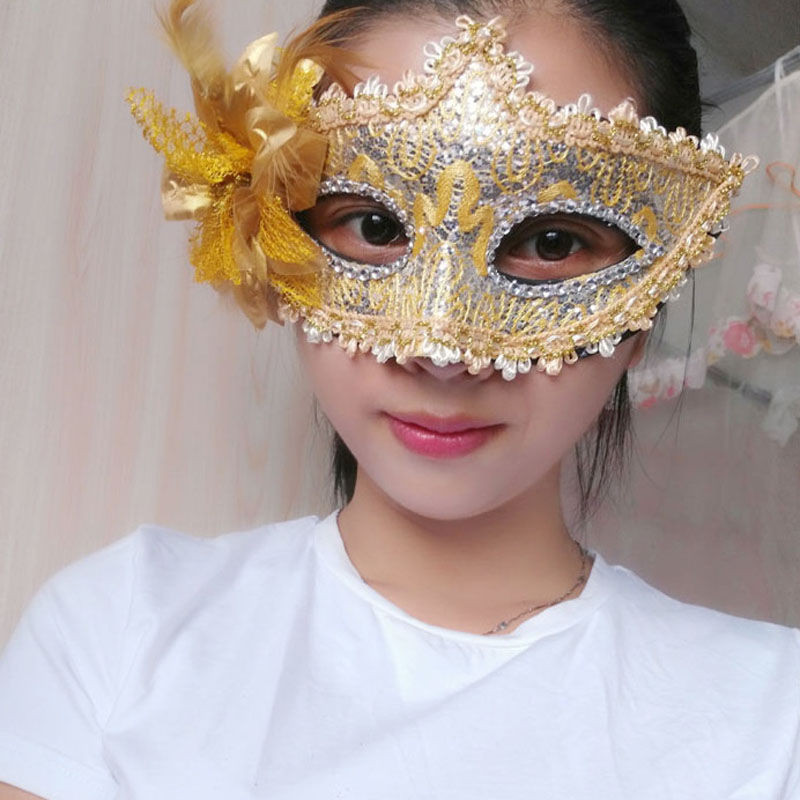 Halloween Half-Face Mask Female Adult Masquerade Party Anchor with ...