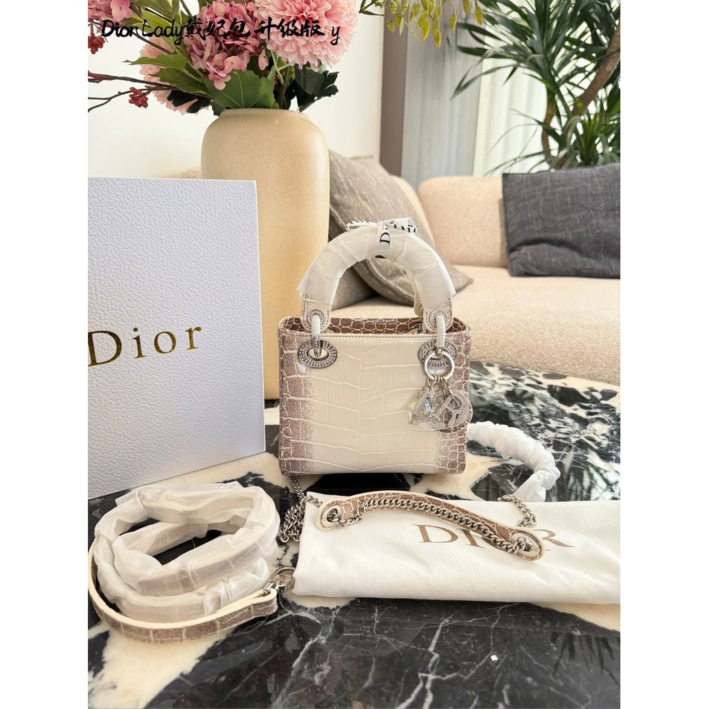 DIOR lady Himalayan Crocodile Skin Diana Bag Made of 600 Round Bright ...