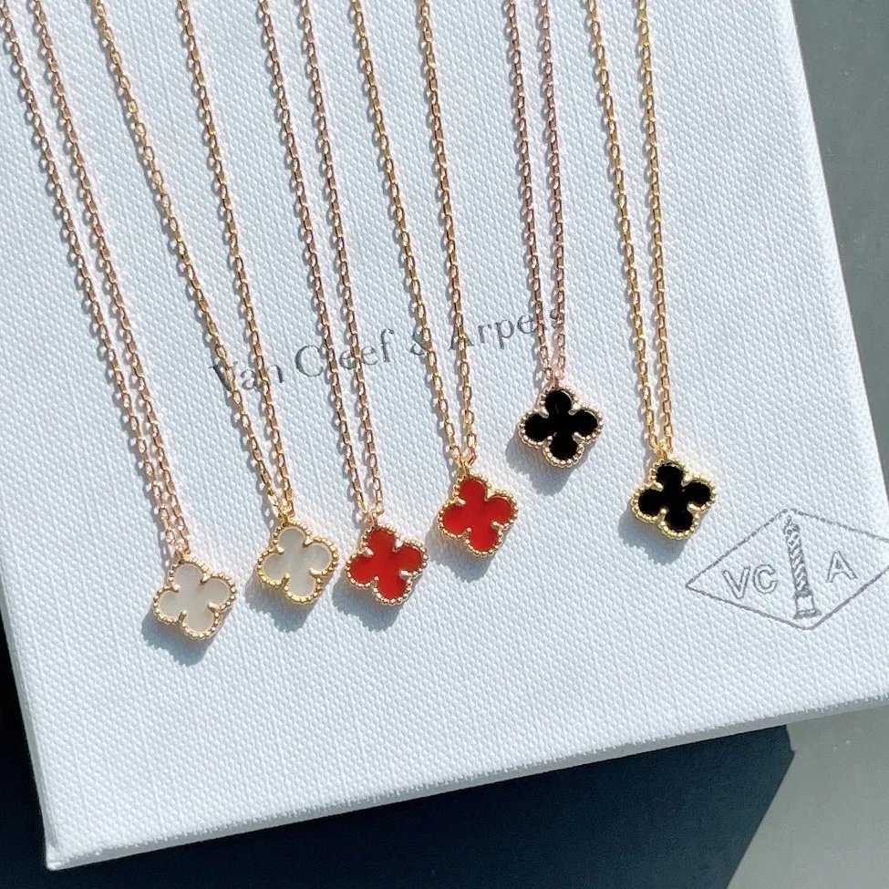 VCA's mini Four-Leaf Clover Necklace Stacked Clavicle Chain Fashionable ...
