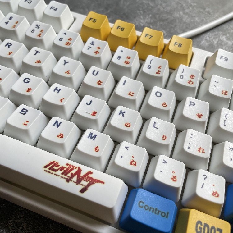 Zeus x Gundam RGB Backlit Mechanical Gaming Keyboard 104 Keys Blue ...