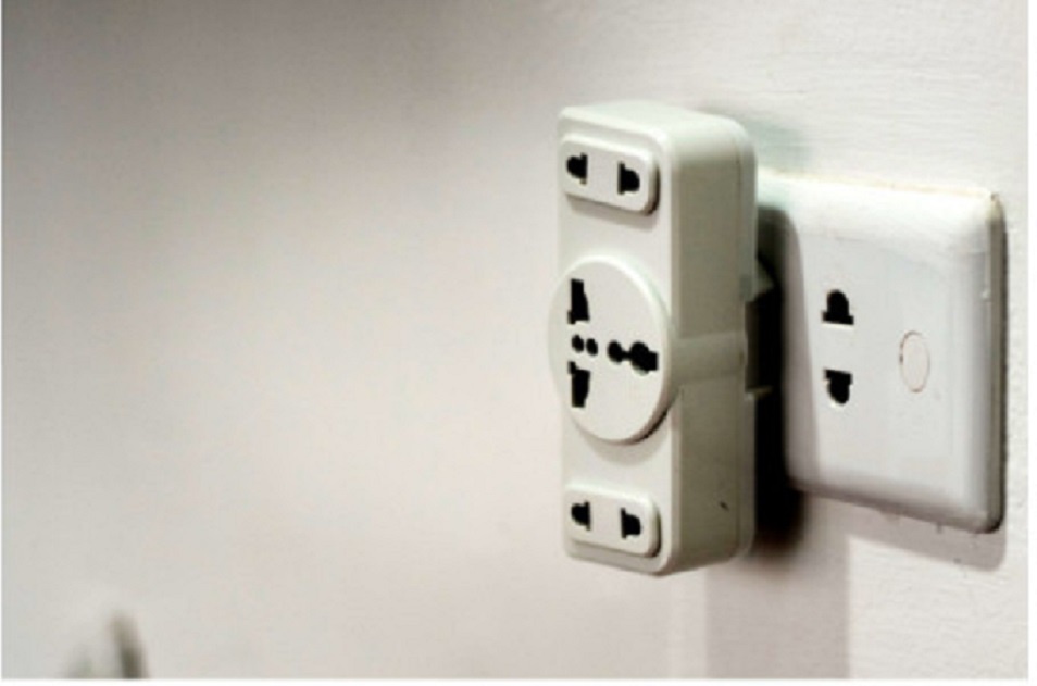 Plug - Taky, 3-Split Socket and 3-Prong to 2-Plug Converter Socket ...