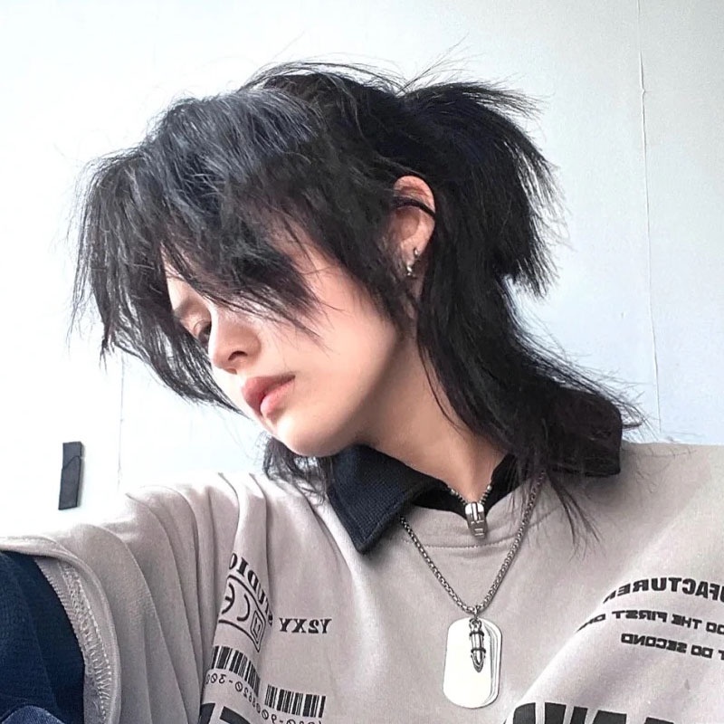 Wolf tail Samurai hairstyle Japanese neutral mullet fluffy natural full ...