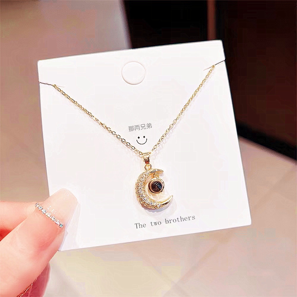 DUSE 18K Gold Personality Pendant Necklace for Women Star Moon Planet ...