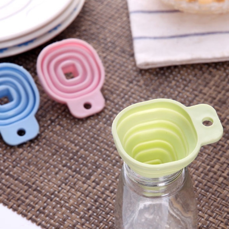 B65【Manila】COD Foldable Funnel Square Silicone Mini Funnel Liquid ...