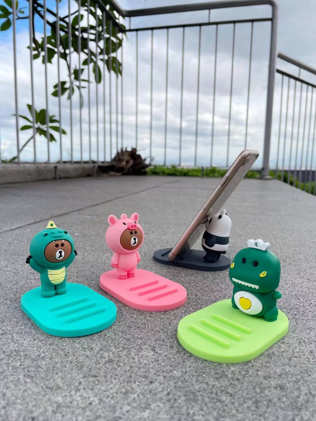 Cute Cartoon Phone Holder Stand Desk docks Stand | Shopee Philippines