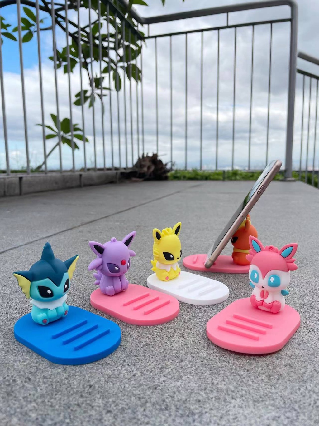 Cute Cartoon Phone Holder Stand Desk docks Stand | Shopee Philippines