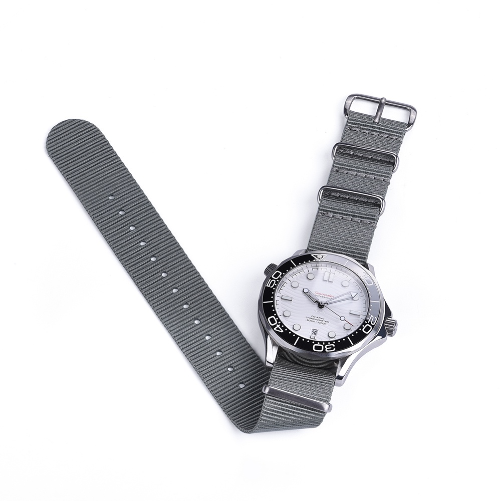 Premium Quality Herringbone 20mm 22mm Nylon Strap Seatbelt Nylon Watch ...
