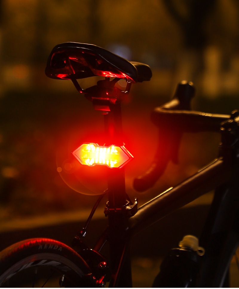 WEST BIKING Helmet Light USB Rechargable Bicycle Tail Light Wireless Remote Signal Light Bike ...