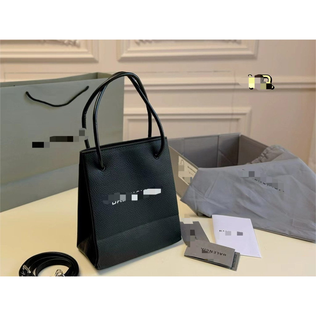 BLf239 Basic Simple Black White Classic Handbag | Shopee Philippines